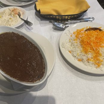 RAFFI’S PLACE - Updated June 2024 - 6141 Photos & 6555 Reviews - 211 E ...