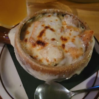 MITCHELL STREET PUB - Updated June 2024 - 119 Photos & 157 Reviews ...