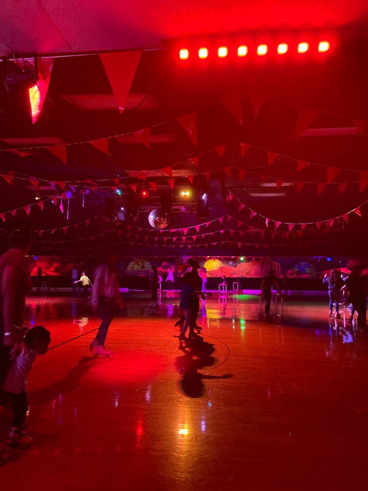 ASTRO SKATE ORLANDO - 70 Photos & 69 Reviews - 866 S Goldenrod Rd ...