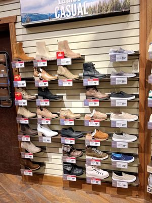 BASS PRO SHOPS - Updated December 2025 - 193 Photos & 147 Reviews - 200 ...