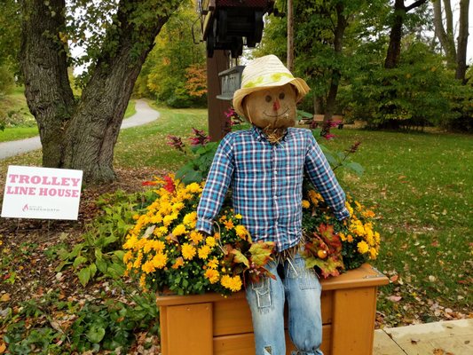 TROLLEY LINE PARK - Updated August 2025 - 17 Photos - 631 Silvercrest ...