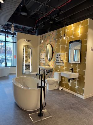KOHLER SIGNATURE STORE - Updated December 2025 - 10 Photos - 241 37th ...