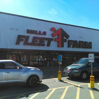 FLEET FARM - Updated December 2025 - 23 Reviews - 2630 Division St ...