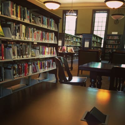 GEORGETOWN PUBLIC LIBRARY - Updated November 2025 - 20 Photos & 27 ...