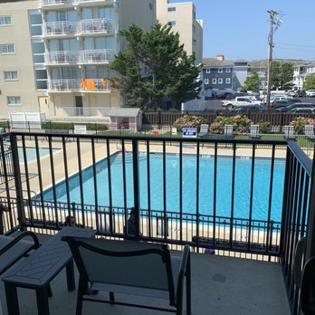 PERIWINKLE INN - Updated May 2025 - 71 Photos & 79 Reviews - 1039 Beach ...