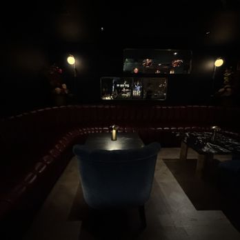 BAR THIRTY THREE - Updated September 2025 - 46 Photos - 18 S Nevada Ave ...