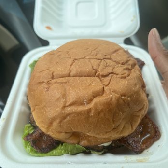 LOL BURGER BAR - Updated June 2025 - 75 Photos & 46 Reviews - 2080 ...