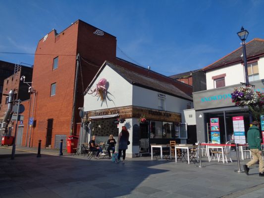 STATION VIEW CAFE - 4A Sea View Rd, Colwyn Bay, United Kingdom - Cafes ...