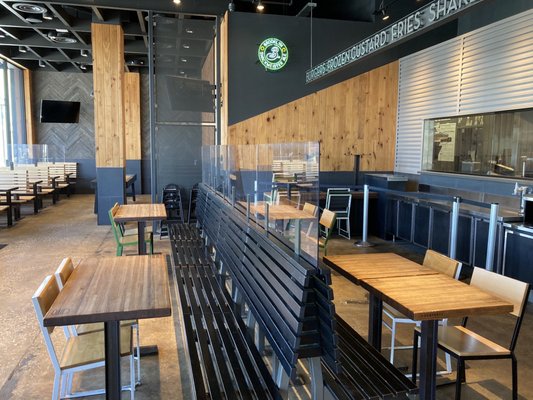 SHAKE SHACK FLORIDA MALL - Updated February 2025 - 214 Photos & 109 ...