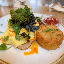 TWO HANDS - Updated December 2025 - 1089 Photos & 543 Reviews - 1011 ...