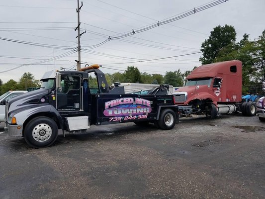 PRICED RITE TOWING & AUTO REPAIR - Updated December 2025 - 12 Photos ...
