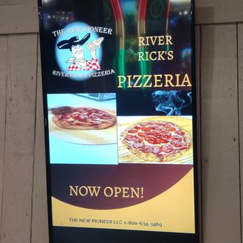 RIVER RICK’S PIZZERIA - 19 Photos & 17 Reviews - 2200 S Casino Dr ...