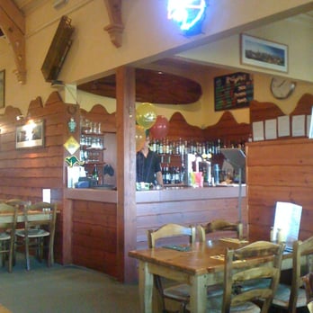 ROOS LEAP - Updated October 2025 - 14 Reviews - 2 Trail Drive, Montrose ...