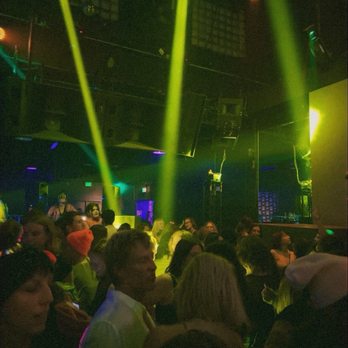 TRACKS - Updated December 2025 - 187 Photos & 177 Reviews - 3500 Walnut ...