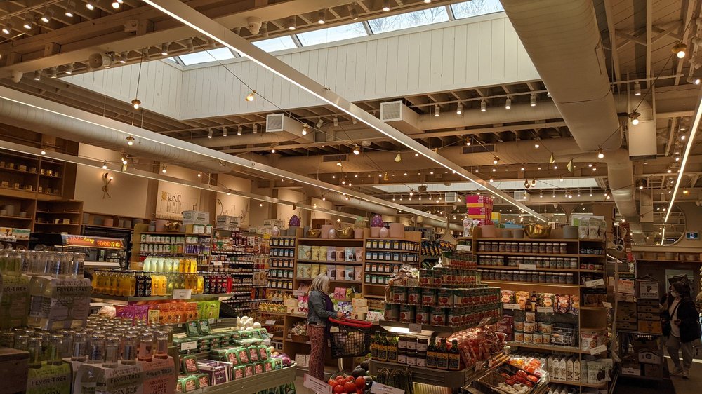 SUMMERHILL MARKET - ANNEX - Updated March 2025 - 22 Photos - 1014 ...