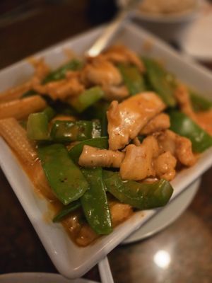 GINGER RED ASIAN BISTRO - Updated June 2026 - 122 Photos & 228 Reviews ...