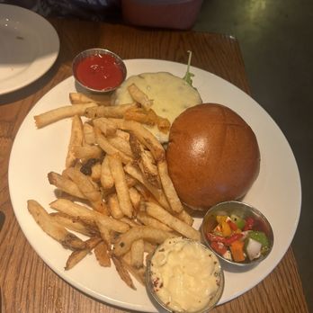 BEATRIX - FULTON MARKET - Updated December 2024 - 1075 Photos & 698 ...