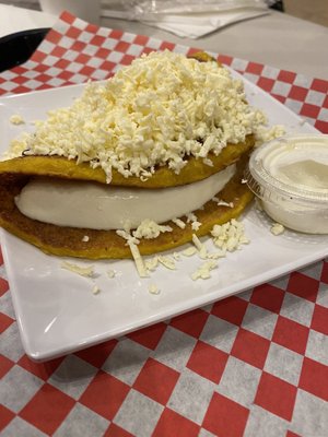 MAXI AREPA - Updated October 2024 - 305 Photos & 212 Reviews - 11386 ...