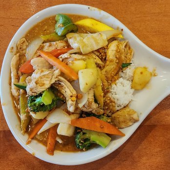 RUK MAE - Updated December 2025 - 67 Photos & 109 Reviews - 1788 ...