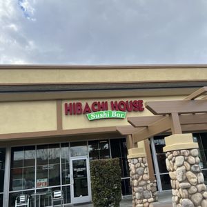 HIBACHI HOUSE SUSHI BAR - 100 Photos & 141 Reviews - 948 Sierra St ...
