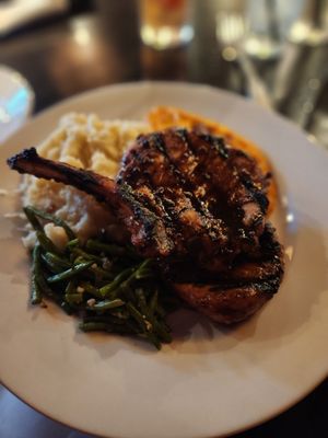 12 WEST BAR AND GRILL - Updated December 2025 - 92 Photos & 164 Reviews ...