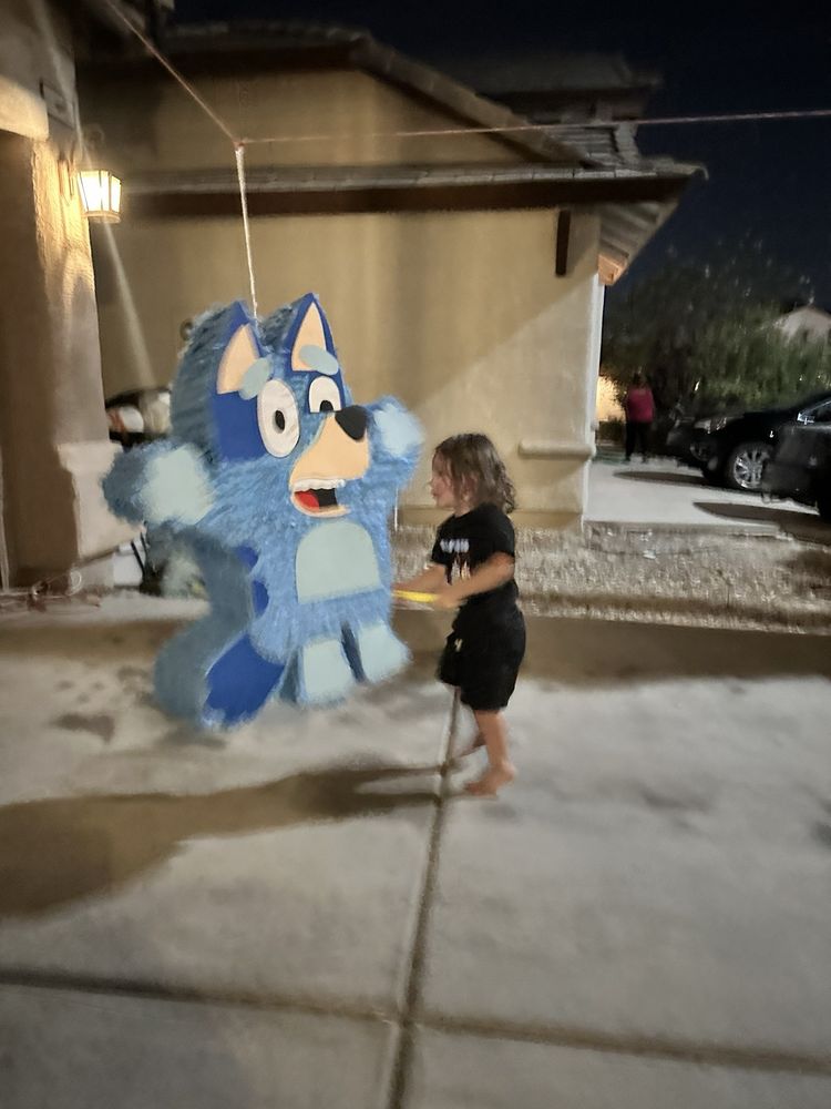 EL REY DE LA PINATA - Updated January 2026 - 104 Photos & 40 Reviews ...