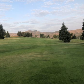 MOUNTAIN DELL GOLF COURSE - Updated August 2024 - 45 Photos & 31 ...