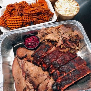 SMOQUE N’ BONES - 528 Photos & 417 Reviews - 869 Queen Street W ...