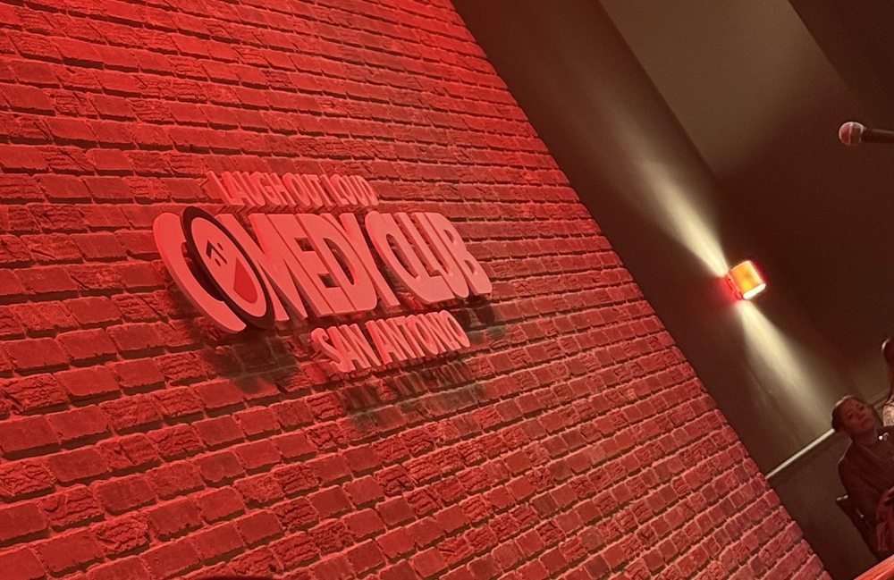 LAUGH OUT LOUD COMEDY CLUB - Updated May 2025 - 188 Photos & 198 ...