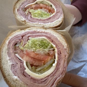 HEFTY LEFTY’S HOAGIES AND GRINDERS - Updated December 2025 - 76 Photos ...