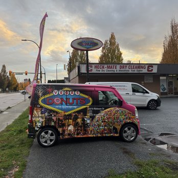 VEGAS DONUTS - Updated January 2026 - 62 Photos & 19 Reviews - 4003 ...