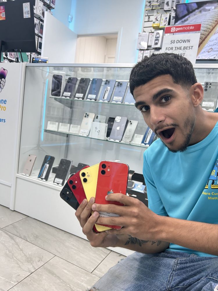 MR PHONE PRO - 19 Photos - 2707 US-92, Lakeland, Florida - Mobile ...