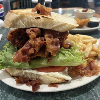 TONY’S I-75 RESTAURANT - Updated June 2025 - 766 Photos & 649 Reviews ...