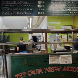 DAMENZO’S PIZZA - Updated June 2025 - 99 Photos & 215 Reviews - 2324 W ...