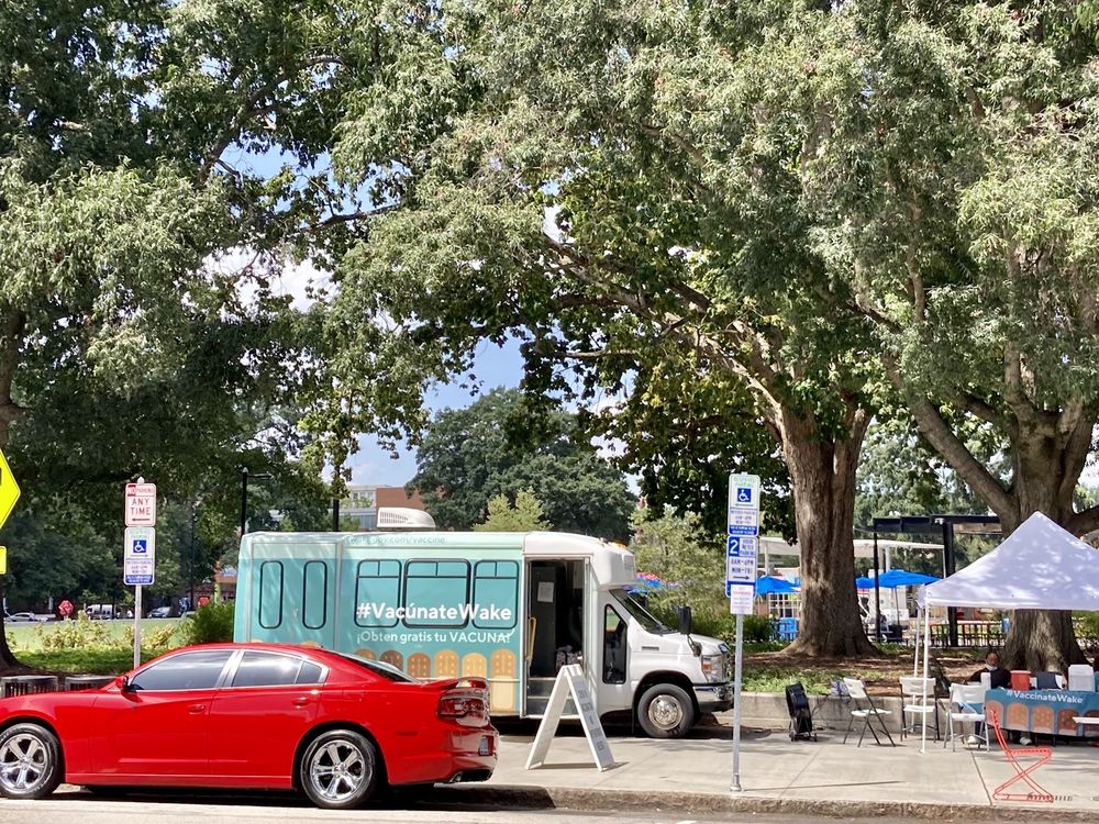 CITY MARKET - Updated November 2024 - 33 Photos - 214 E Martin St ...