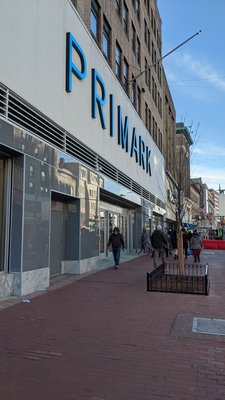 PRIMARK - Updated December 2025 - 12 Photos - 162-10 Jamaica Ave ...