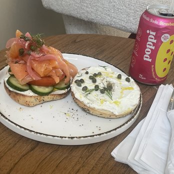 SIPP COFFEE HOUSE - Updated July 2024 - 107 Photos & 39 Reviews - 1427 ...