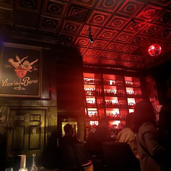 PARLIAMENT - Updated July 2024 - 949 Photos & 715 Reviews - 2418 Allen ...