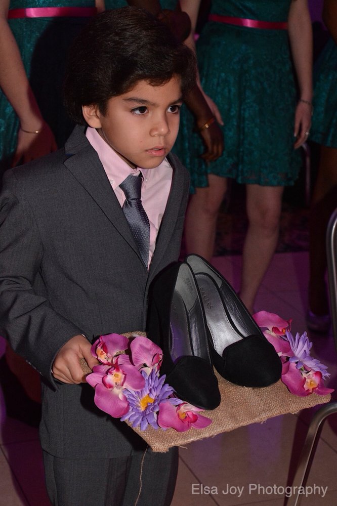 ELSA JOY PHOTOGRAPHY - Updated October 2024 - 116 Photos - Suffolk ...