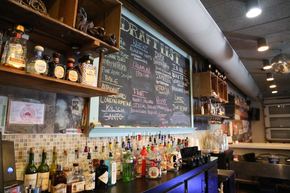 BEERFOOT BEACH BAR - Updated October 2025 - 66 Photos & 79 Reviews ...