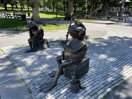 THE BOSTON COMMON FROG POND - Updated June 2025 - 163 Photos & 137 ...