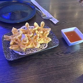 SKYFIN ASIAN BISTRO - Updated August 2025 - 258 Photos & 140 Reviews ...