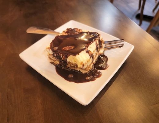 CAFE PETRA GREEK AND LEBANESE RESTAURANT - Updated December 2025 - 114 ...