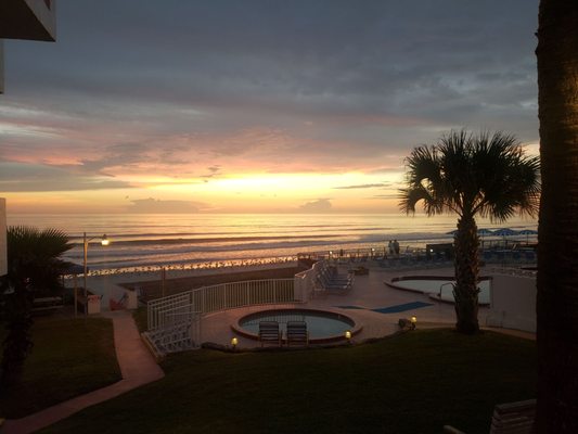 TROPICAL MANOR MOTEL - 39 Photos & 18 Reviews - 2237 S Atlantic Ave ...