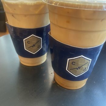 COMMONWEALTH JOE - Updated June 2024 - 518 Photos & 446 Reviews - 520 ...