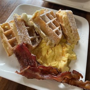 HIGHLANDS - 446 Photos & 553 Reviews - 4706 14th St NW, Washington ...