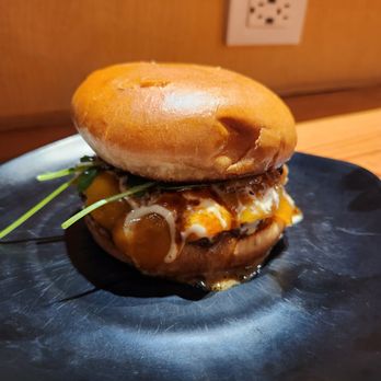 KENJI BURGER - Updated May 2024 - 316 Photos & 266 Reviews - 4454 Nuhou ...