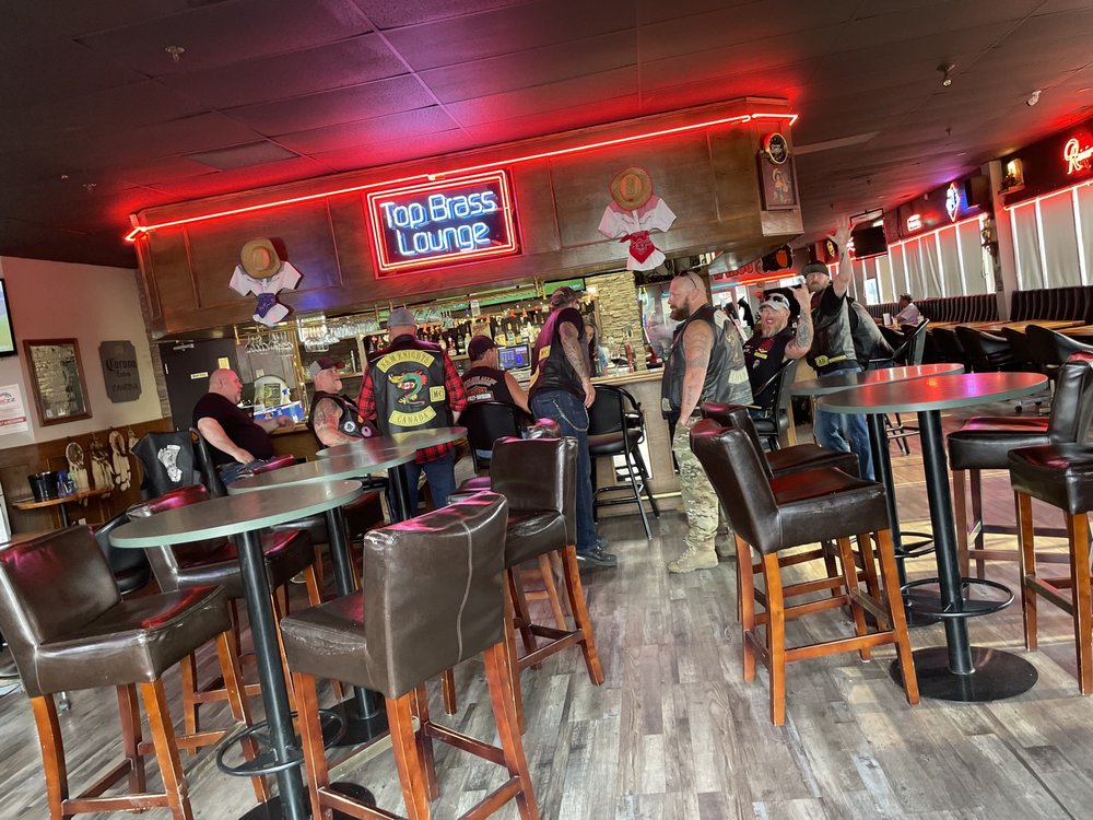 TOP BRASS RESTAURANT & COCKTAIL LOUNGE - Updated October 2025 - 37 ...