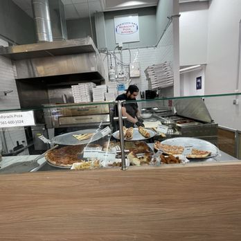 KC MARKET - Updated November 2024 - 24 Photos - 3775 Woolbright Rd ...