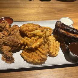 BENNETT’S AMERICAN COOKING - Updated May 2025 - 666 Photos & 444 ...